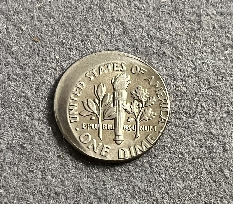 1989 P Dime Roosevelt Massive Broadstruck US Mint Error Off Center Dime ...