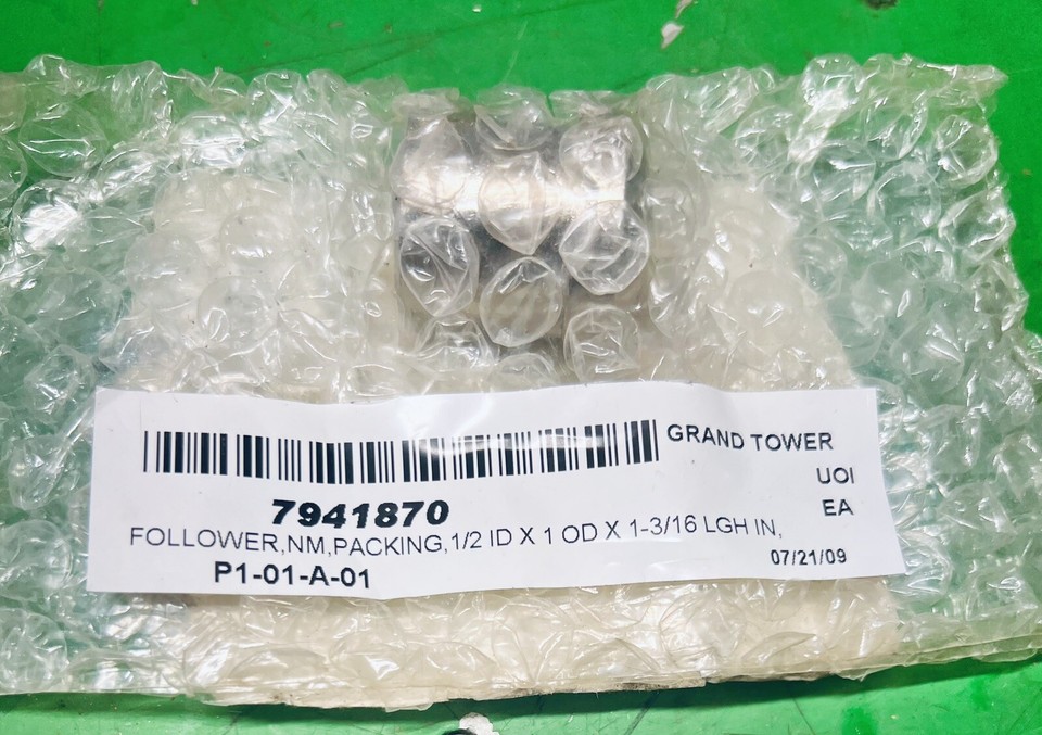 FISHER 1E944335072 PACKING FOLLOWER SS 1/2 ID X 1 OD X 1 3/8 LGH🔥SHIPS ...