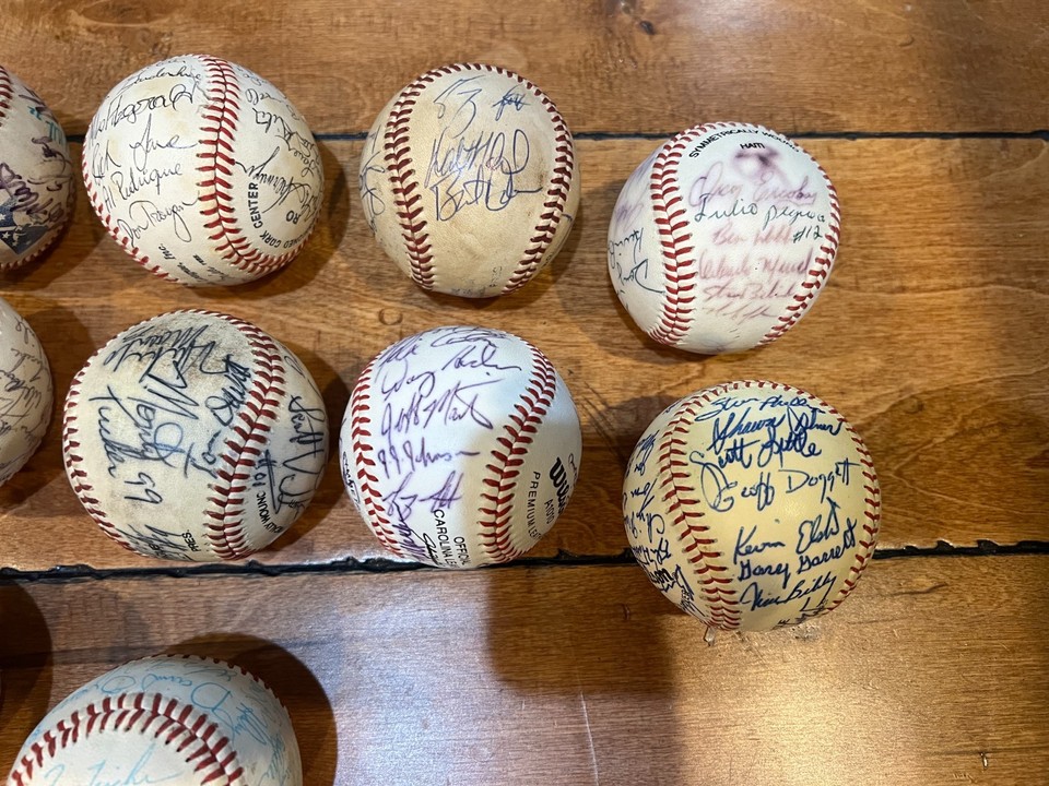 LOT OF (10) 1970'S 1980'S 1990'S LYNCHBURG METS TEAM SIGNED BASEBALLS ...
