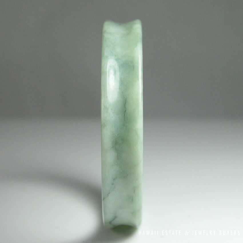MING'S 1960's JADEITE JADE CONCAVE SOLID JADE BANGLE … - Gem