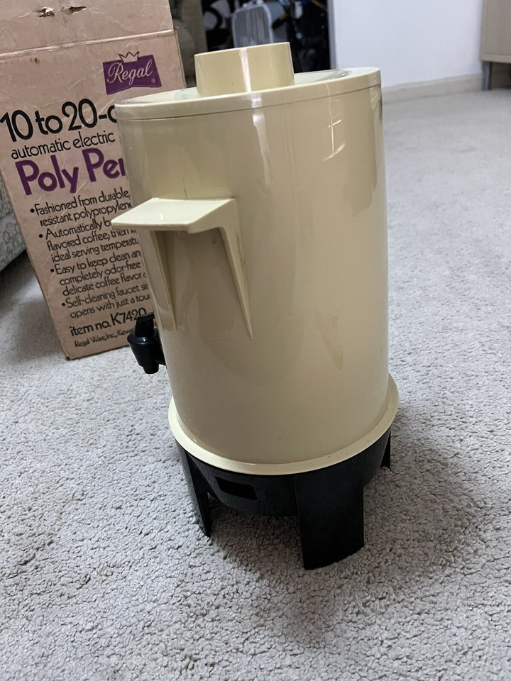 Vintage Poly Perk Regal Betty Crocker 10 - 20 Cup Coffee Maker K7420G ...