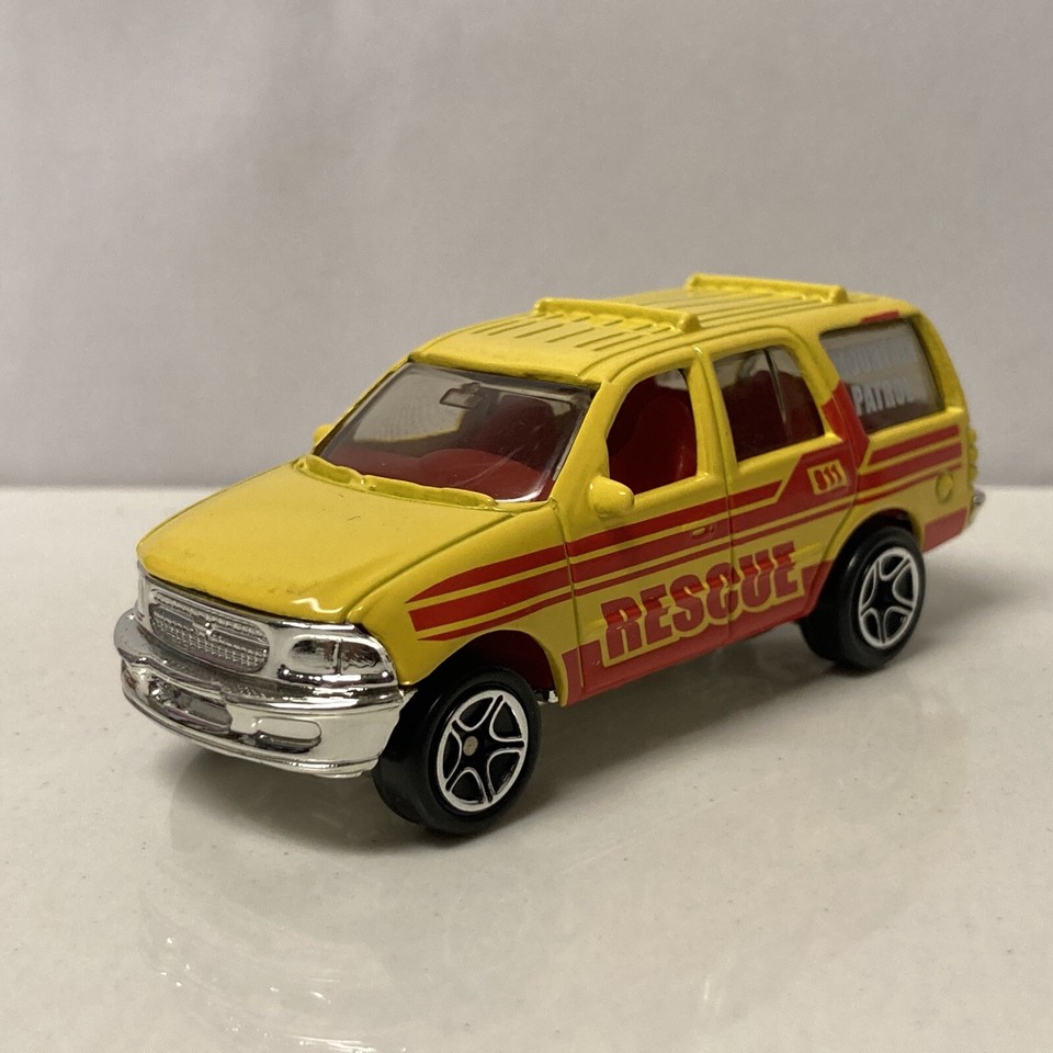 1997-2002 Ford Expedition Rescue Collectible 1/64 Scale Diecast Diorama ...
