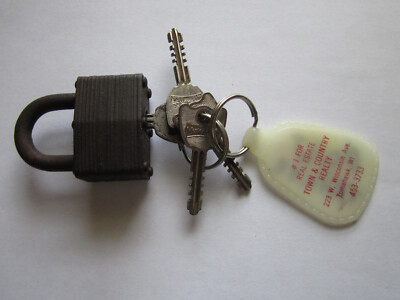 VINTAGE MASTER LOCK 370 LOCK WITH 4 KEYS | eBay