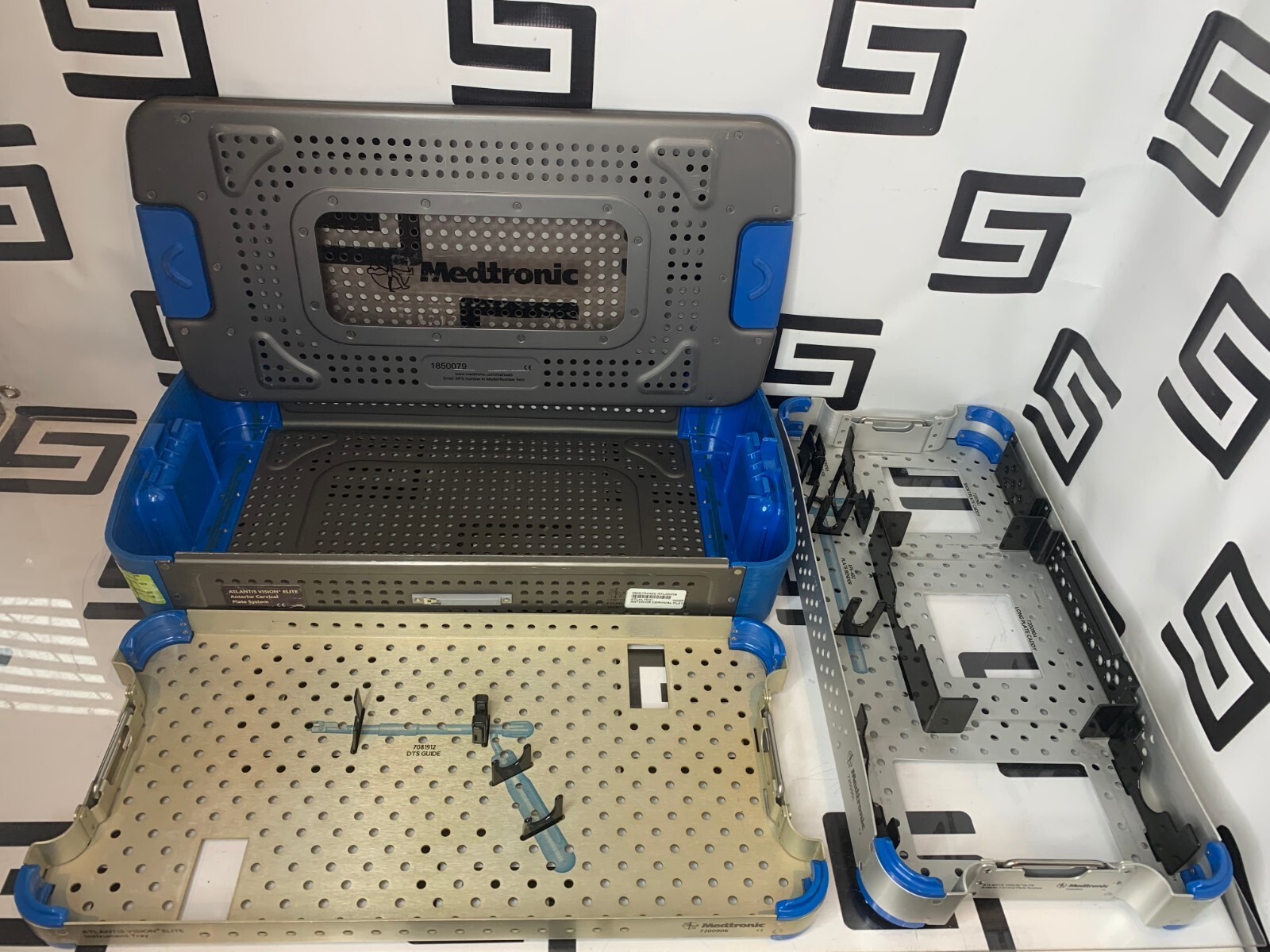 Medtronic REF 1850077 Sterilization Case REF 1850079 Lid 23X11X4 ...