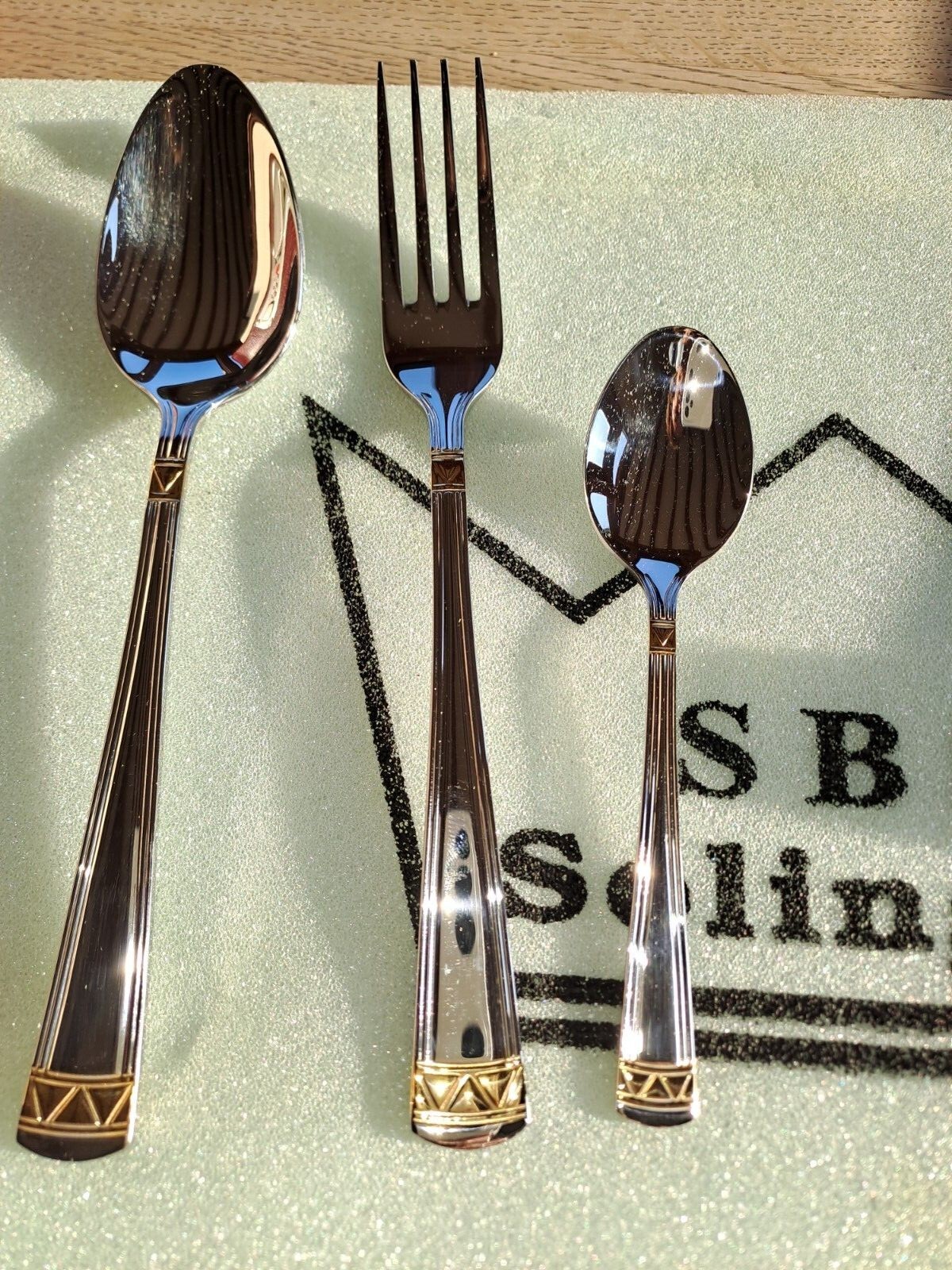 Bestecke Solingen Cutlery gold plated set. Brand new 99 pieces, 12 ...