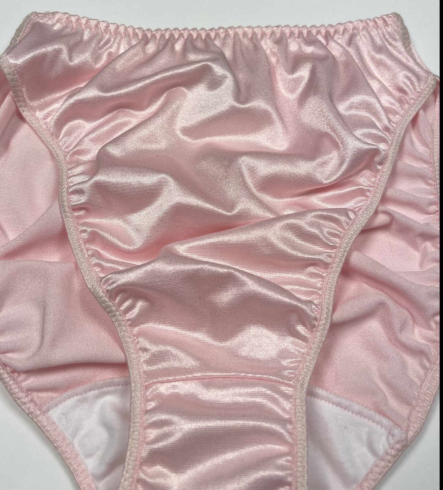 Vtg Hi-Cut Satin Panty · Pink · M/6 - Gem