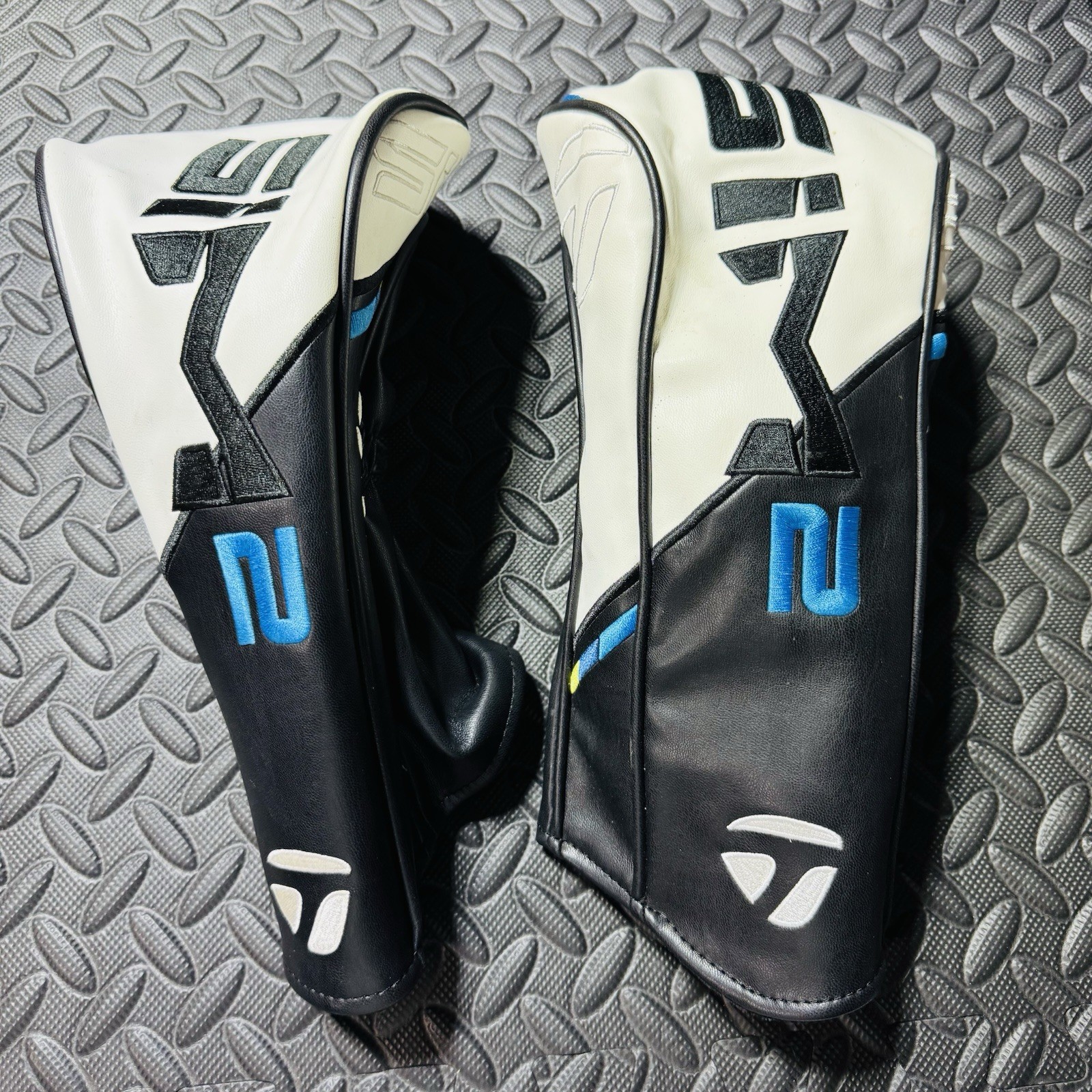 TaylorMade SIM2 SIM 2 Driver Head Cover Headcover z | eBay