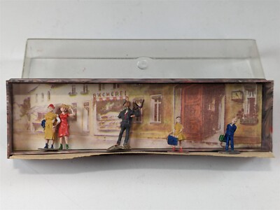 Merten 2209 Organ Grinder with Pedestrians Figures HO Scale READ | eBay