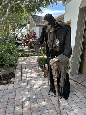 Pestilence The Smoldering Reaper Spirit Halloween Animatronic Prop ...