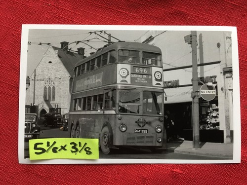LONDON TROLLEY BUS PHOTO B/W 395B (BX) DGY395 Route 696 BEXLEYHEATH ...