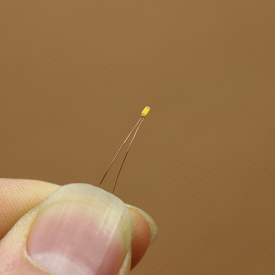 20pcs Pre-wired micro 0.1mm Copper Wire SMD LED 0603 Warm White Lights ...