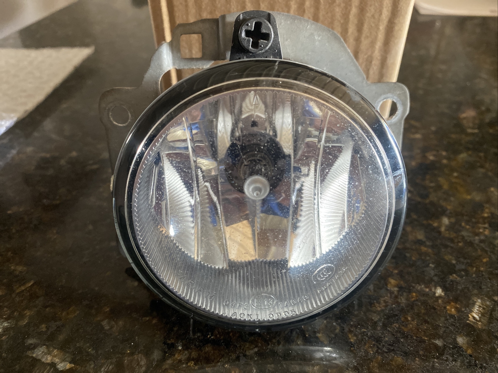 Used OEM 2016-20 Mitsubishi Outlander Fog Lamp Light Assembly 8321A669 ...