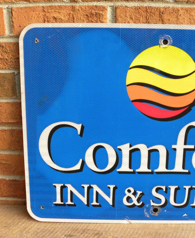 Retired Comfort Inn & Suites, Highway Road Sign, Metal, 24" x 18" | eBay