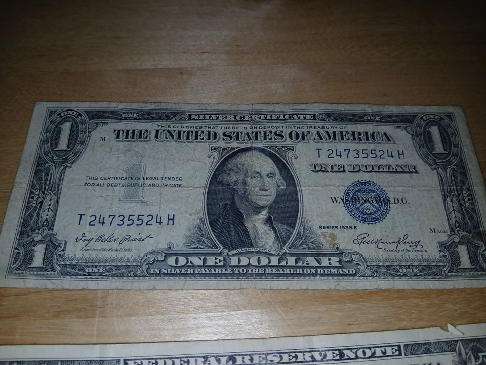 George Washington Currency Coin and Stamp Collection. Silver Cert. Star ...