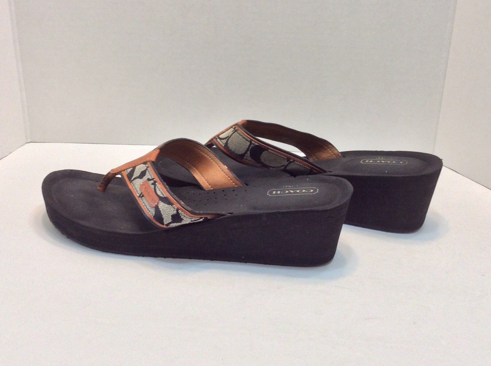 COACH Signature AO285 Juliet Signature Wedge Thong Sa… - Gem