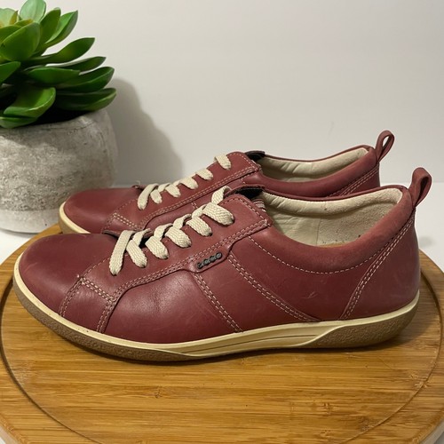 Ecco Chase II Tie Leather Walking Sneakers Maroon Comfort Shoes Size 7 ...