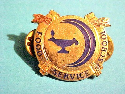US Military Food Service School. DI DUI Pin Clutchback Crest Medal ...