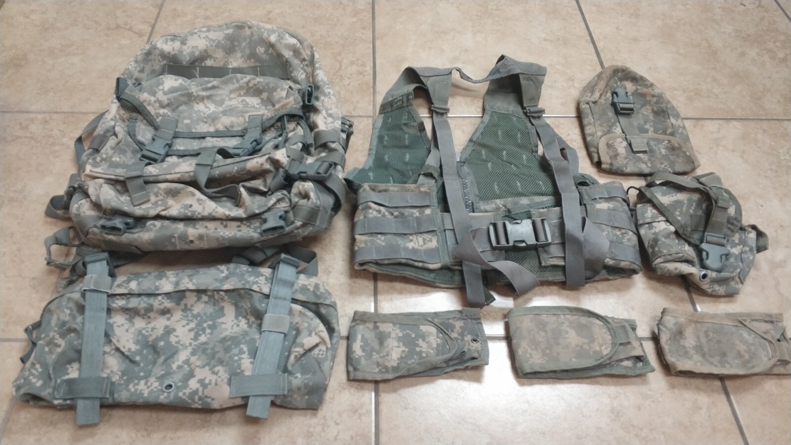 US Army Rifleman Set System ACU UCP Camo Molle Assault Pack Pouches ...