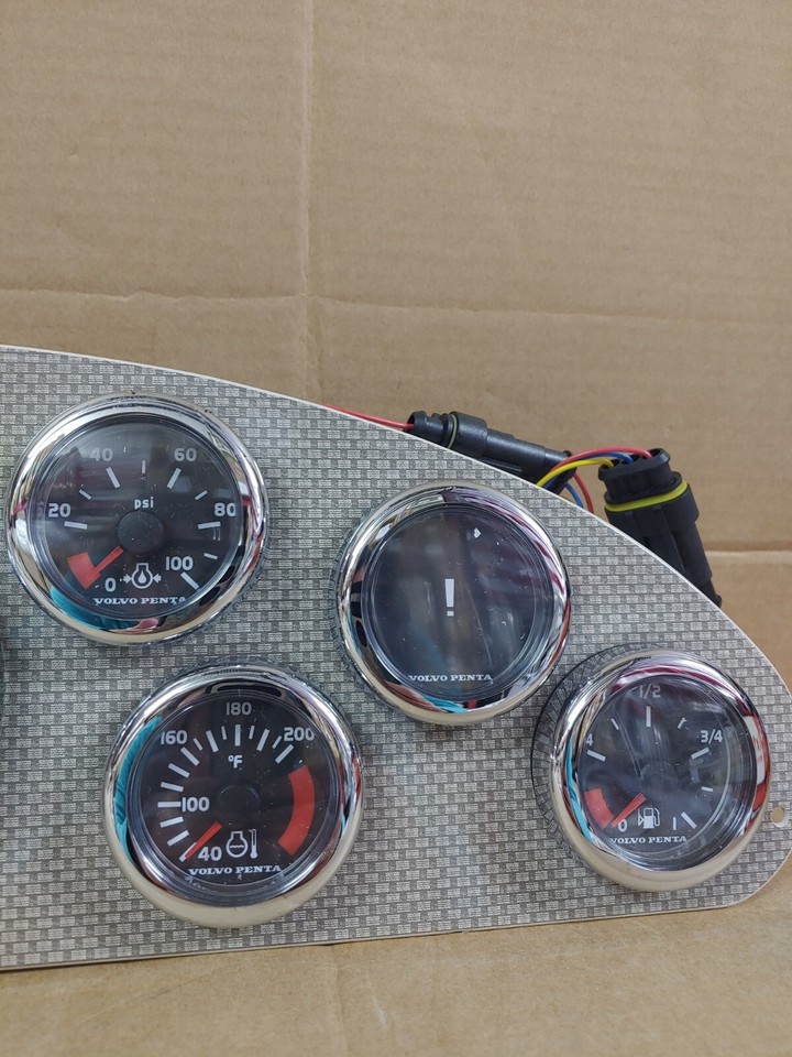 REGAL MARINE CARBON FIBER GAUGE INSTRUMENT PANEL #211377 W/ VOLVO PENTA ...