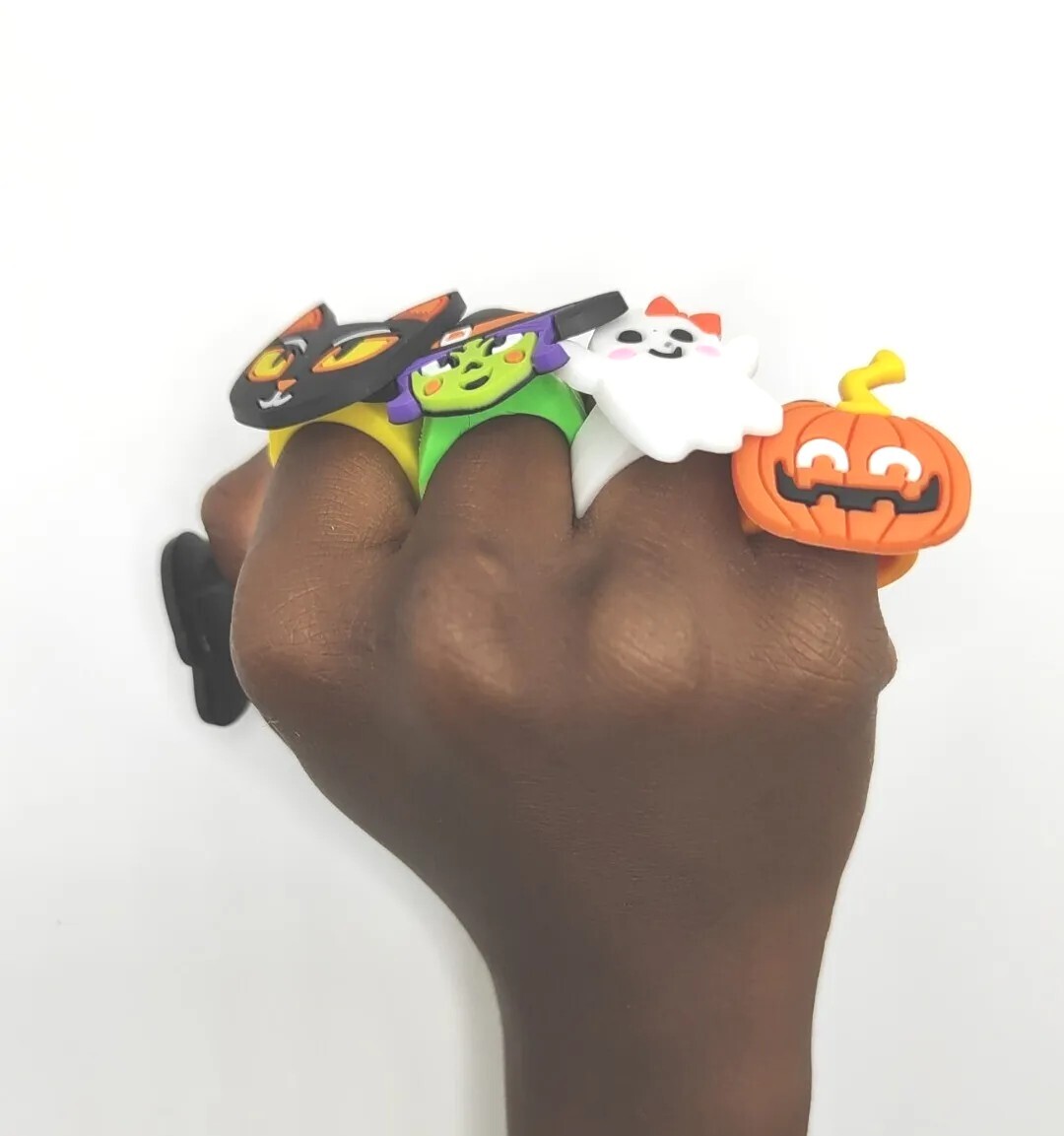 Set of 6 Halloween Children Party Bag Fillers Ring Trick or Treat Party ...