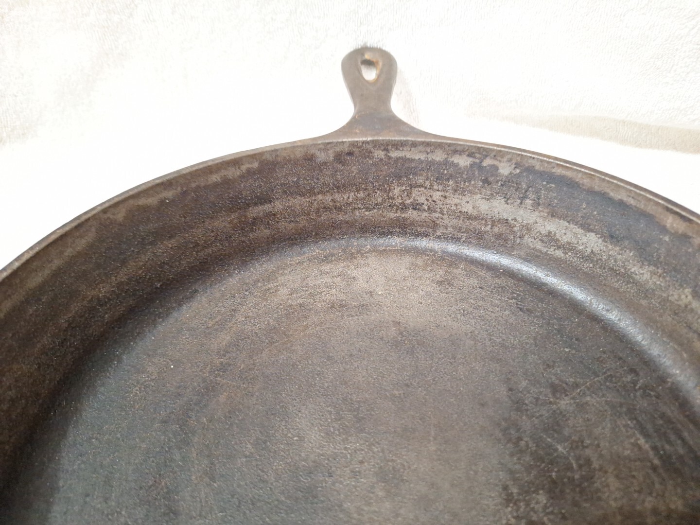 Vintage Lodge Cast Iron Skillet D2 8SK Frying Pan 10-1/2” Vintage USA 3 ...