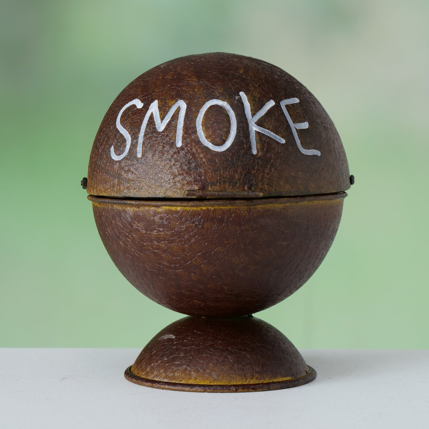 Aschenbecher 16cm braun / rostoptik kugelförmig Smoke Sturmaschenbecher Eisen | eBay.de