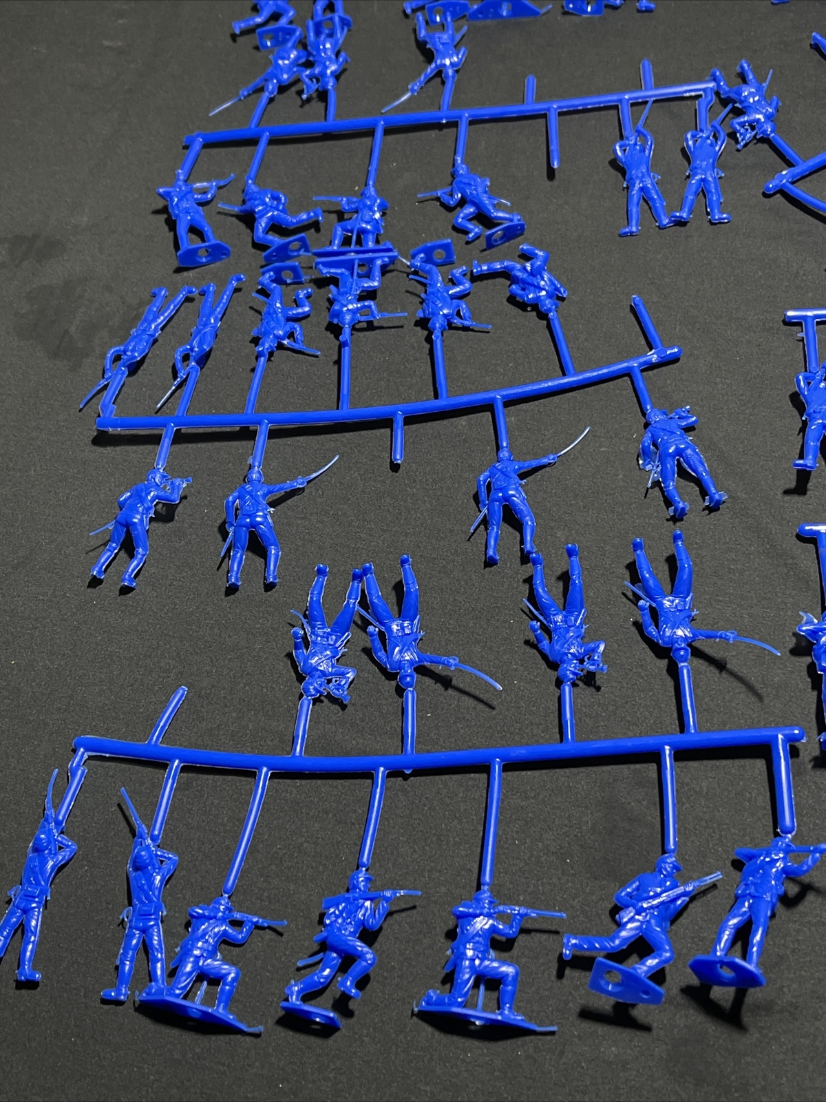 MPC CAVALRY PLAYSET FIGURES LOT OF 201 BLUE SOLDIERS | eBay