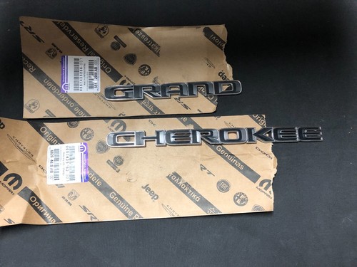 2017-2019 Jeep Grand Cherokee Front Door Emblem GRAND CHEROKEE ...