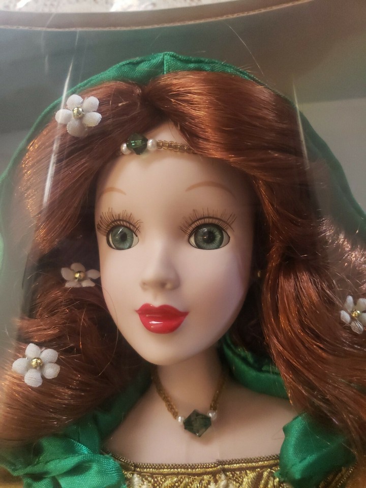 Brass Key Cultured Keepsakes 25th Anniversary Porcelain Doll Ireland ...