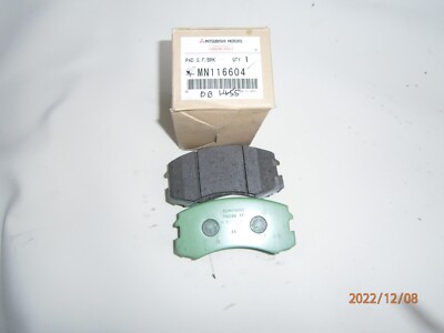 MITSUBISHI LANCER EVO 7 2.0LT 2001-3 & CG 2003 FRONT BRAKE PADS GENUINE ...
