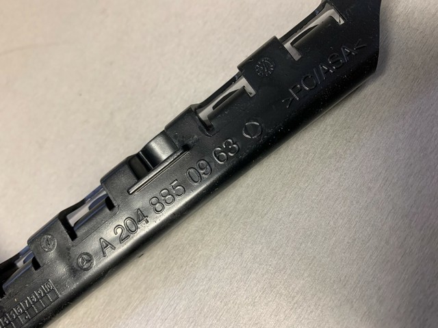 Orig. Mercedes-Benz X204 GLK Bumper Rail Ball Rear Left A2048850963 for ...