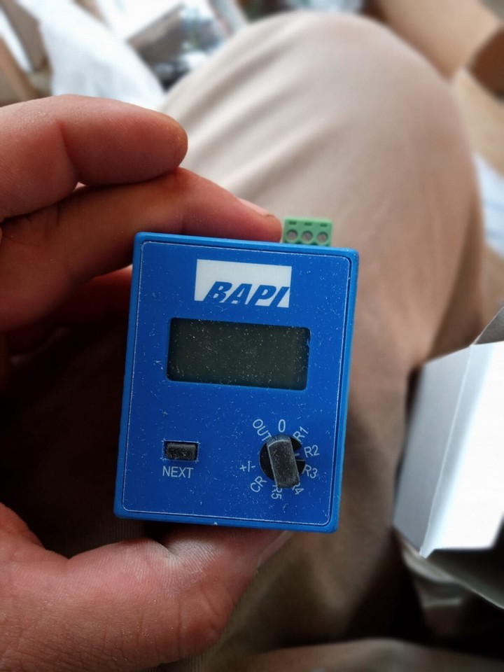 BAPI pressure controller ZPS-05-SR72-EZ-NT-D | eBay