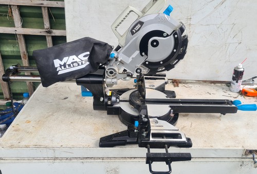 Electric Mitre Saw Chop Saw with 255mm Blade, 90mm Depth Cut 2000w 230V ...