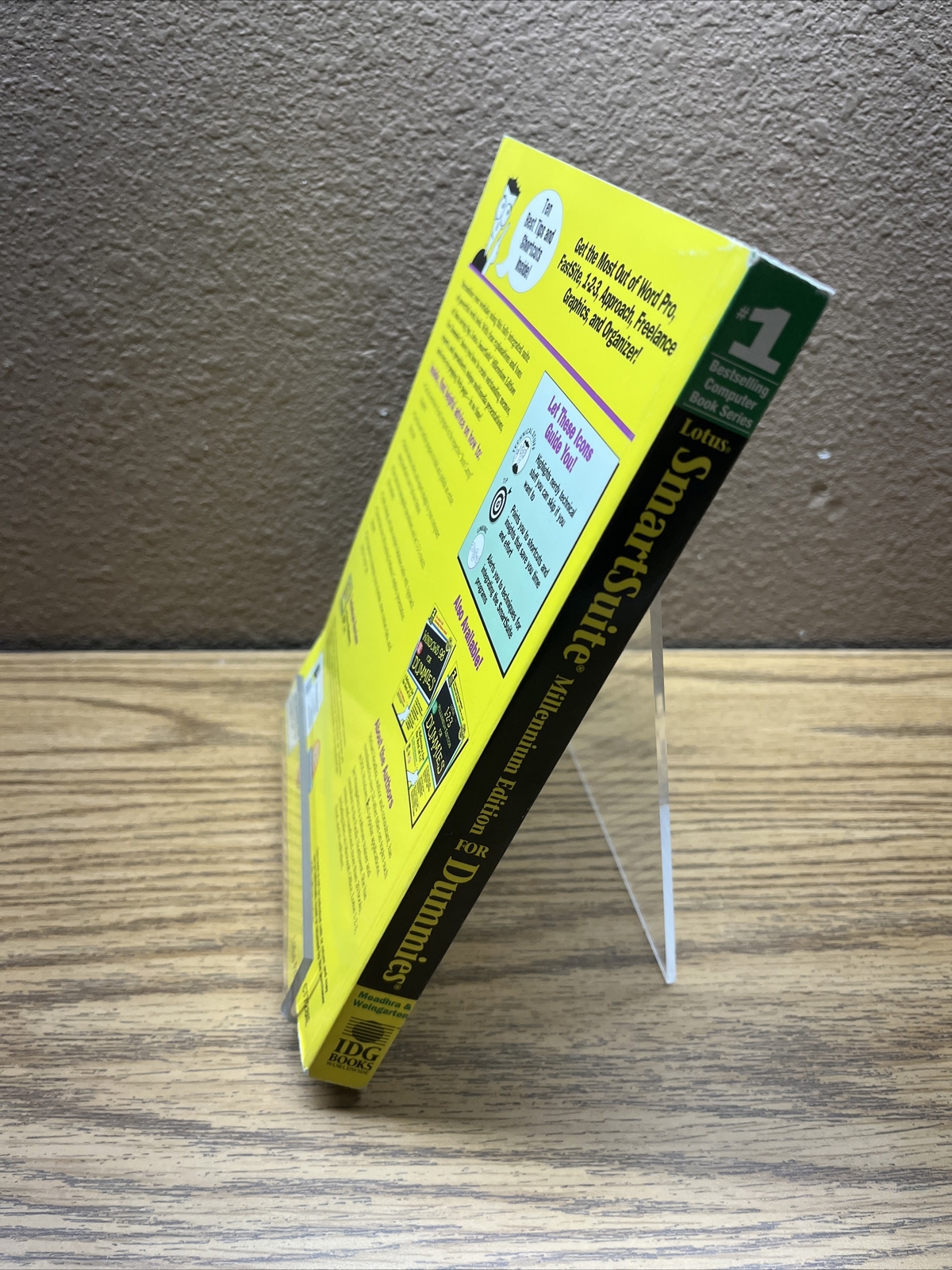 Lotus Smartsuite for Dummies by Jan Weingarten and Michael Meadhra ...