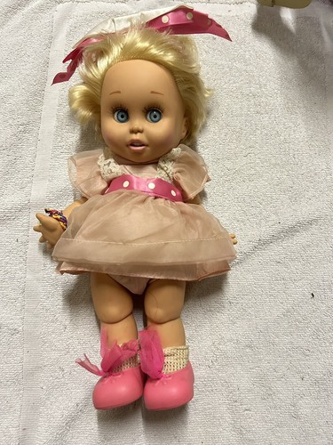 Poupée Galoob Baby Face So Innocent Cynthia Mail Order Outfit Complète ...