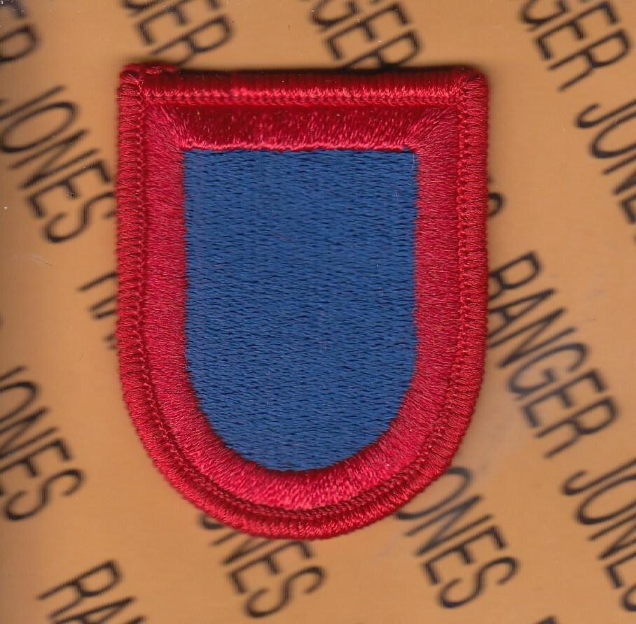 US Army Co E & 505th Airborne Infantry Regt. 82nd AIR PIR beret flash ...