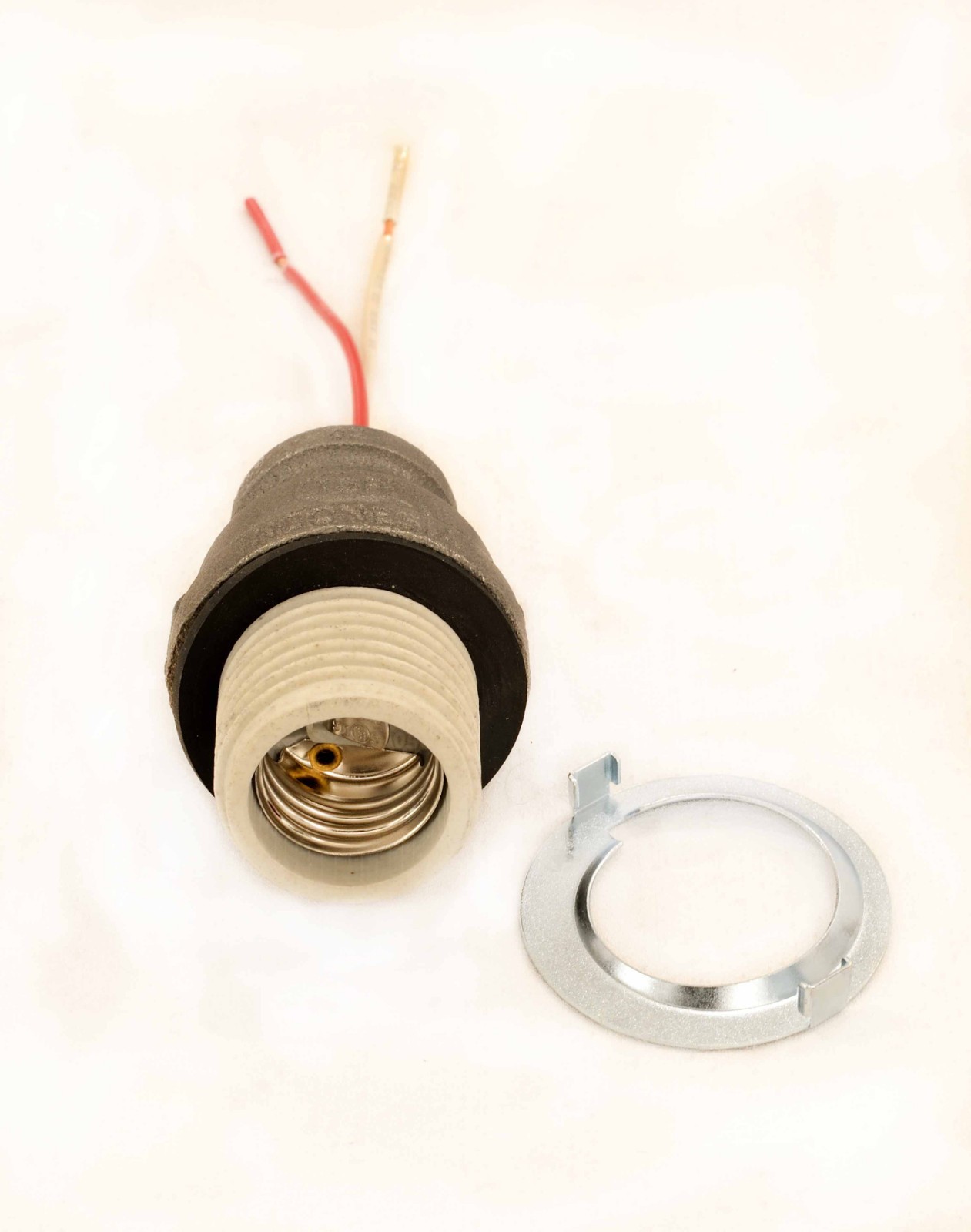 Steampunk Shade Lamp holder.Black Pipe fitting Porcelain threaded ...