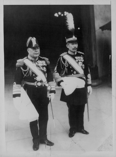 1935 Admiral Mineo Osumi & General Araki Press Photo | eBay