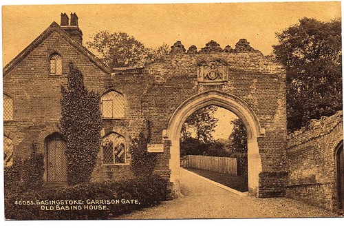 BASINGSTOKE: GARRISON GATE, OLD BASING HOUSE RP POSTCARD | eBay