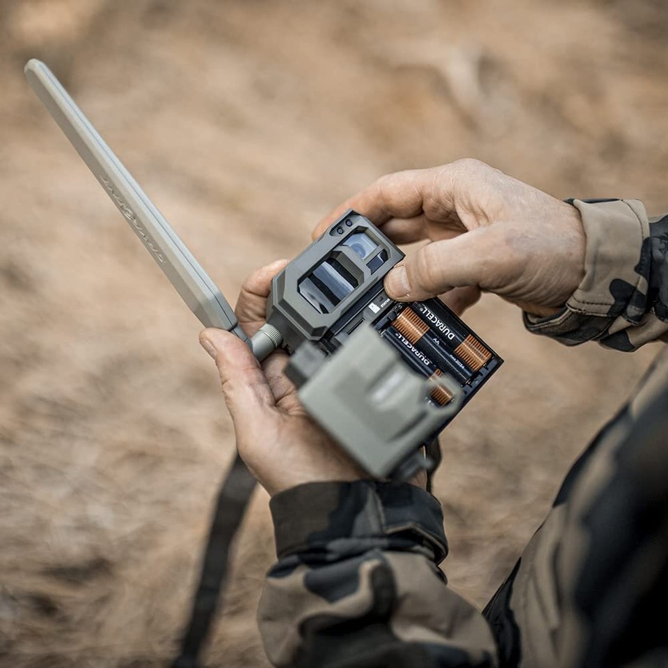 Spypoint LM2 Twin Pack Cellular Trail Camera - 20MP Photos, Infrared ...