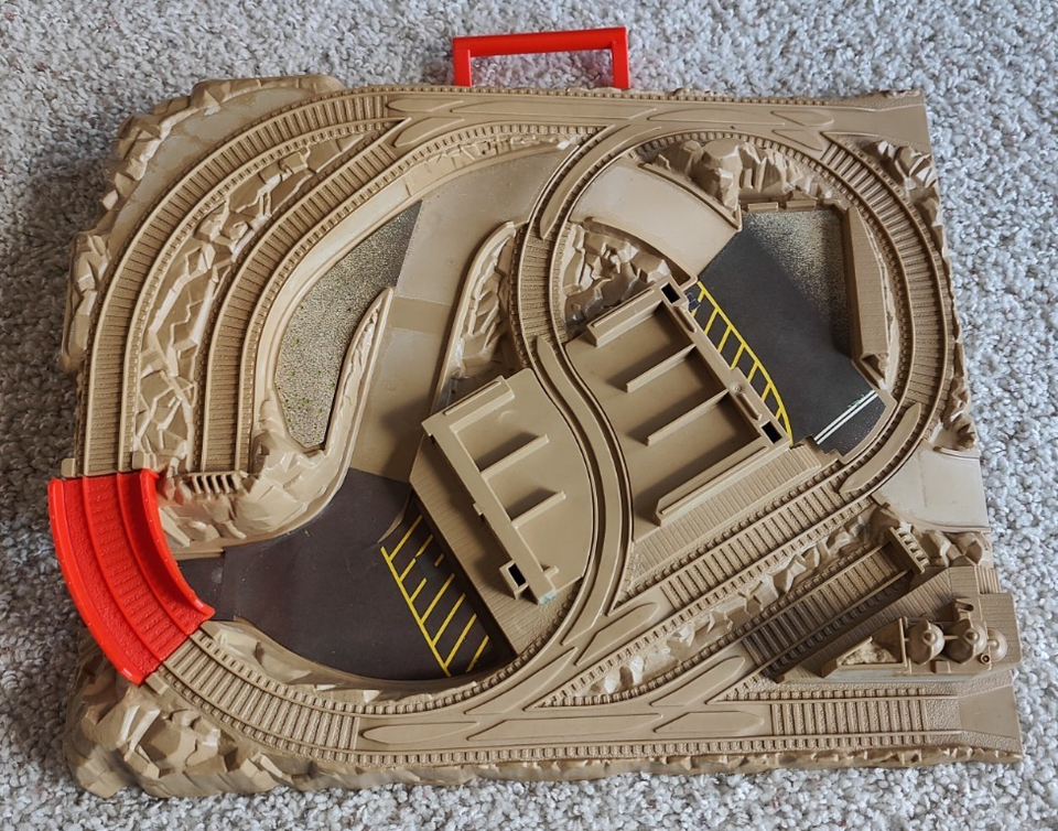Vintage Mattel Trains, Railroad Track and Station (Hot Wheels ...