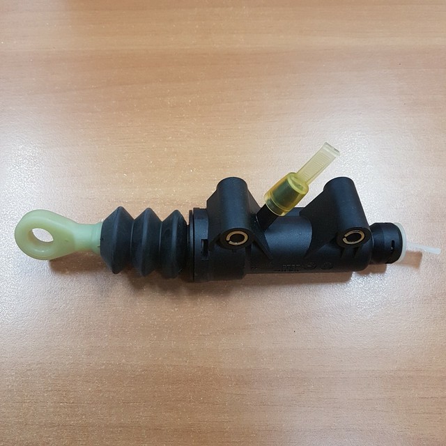 MINI Original R50 R56 R60 Clutch Master Pump 21526774078 / 21526758826 ...
