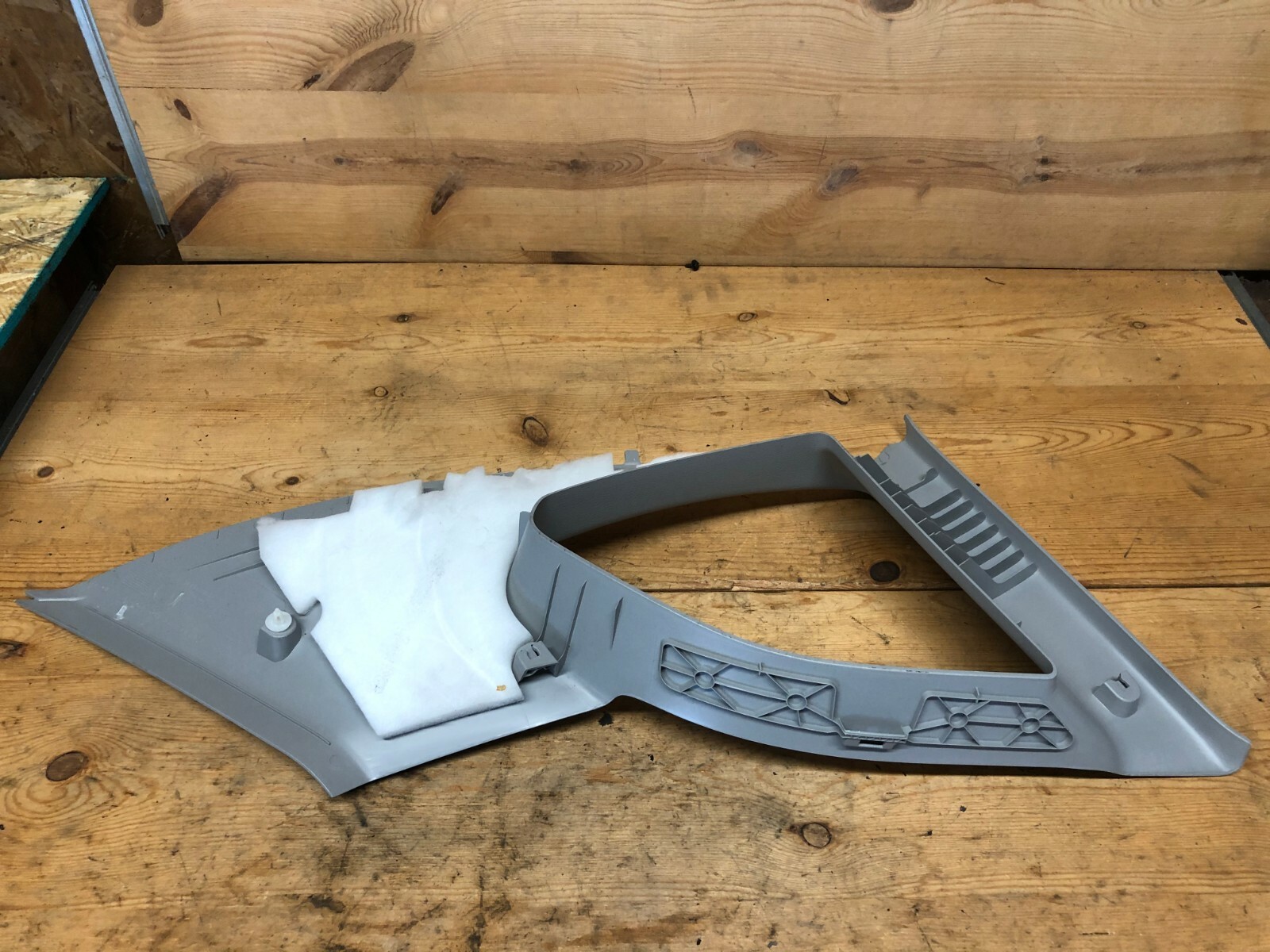 BMW X1 E84 OEM 10-15 REAR LEFT DRIVER SIDE D PILLAR TRIM PANEL COVER | eBay