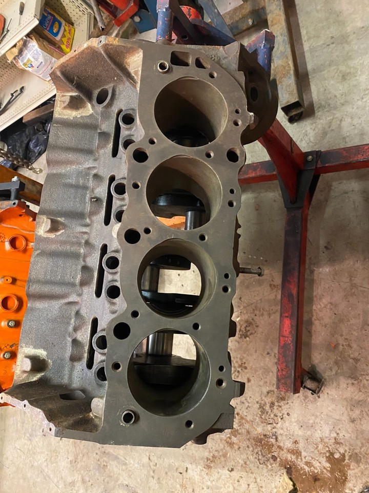 New Old Stock LS7 crate motor, never run 1974 LS7 block and crank ...