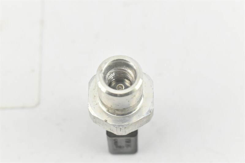 Air Con Pressure Sensor 5Q0959126A VW GOLF VII PASSAT B8 A3 8V KAROQ | eBay
