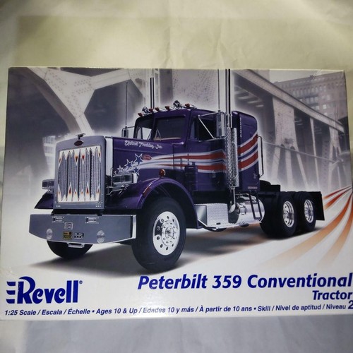 Revell 1/25 Peterbilt 359 Truck Model Kit Minor | eBay
