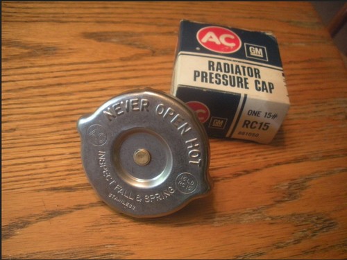 NOS RC15 Radiator Cap 64 65 66 67 68 69 70 71 72 Chevelle Camaro GTO ...