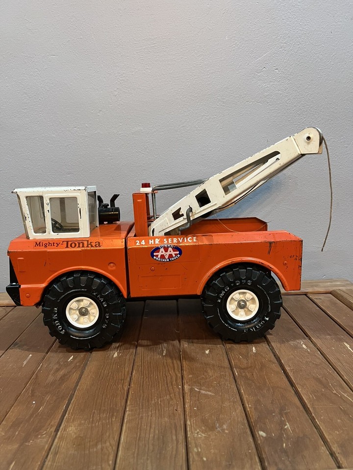 Mighty Tonka Tow Truck Dual Boom Tonka Wrecker 1970s | eBay