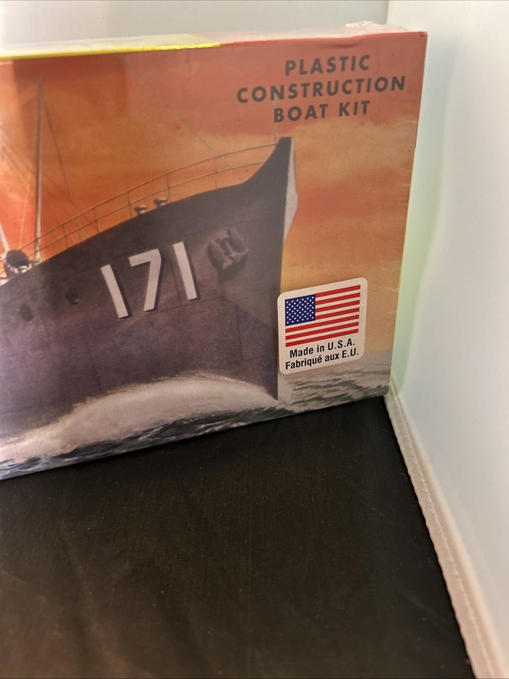 Lindberg Q Ship 1:390 Scale Plastic Model Kit WWI Decoy Ship Boat ...