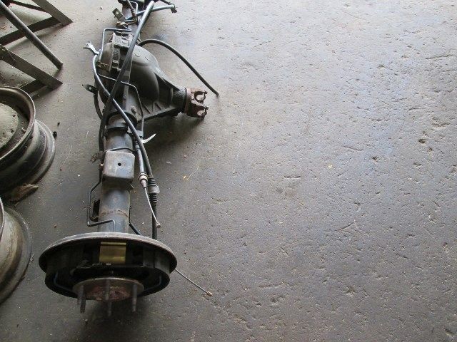(113K MILES) REAR AXLE ASSEMBLY 2WD OPTION Z85 FITS 04-08 COLORADO ...